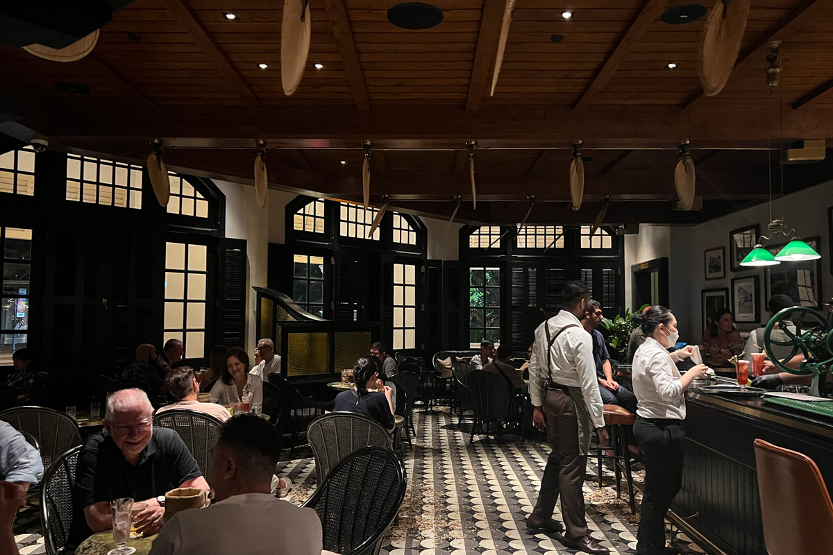 What to Eat in Singapore: a Complete Guide to the Best Traditional ...